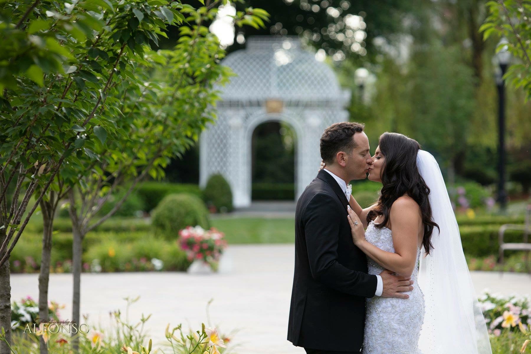 Amanda & Matthew | Kleinfeld Bridal Stories