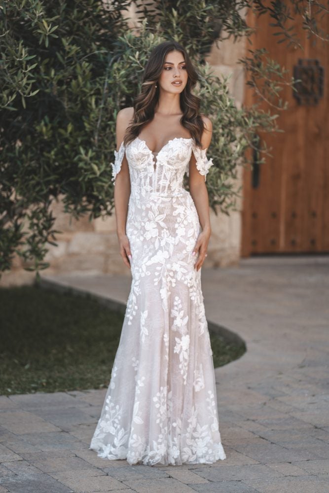 Romantic Fit-and-Flare Wedding Dress | Kleinfeld Bridal