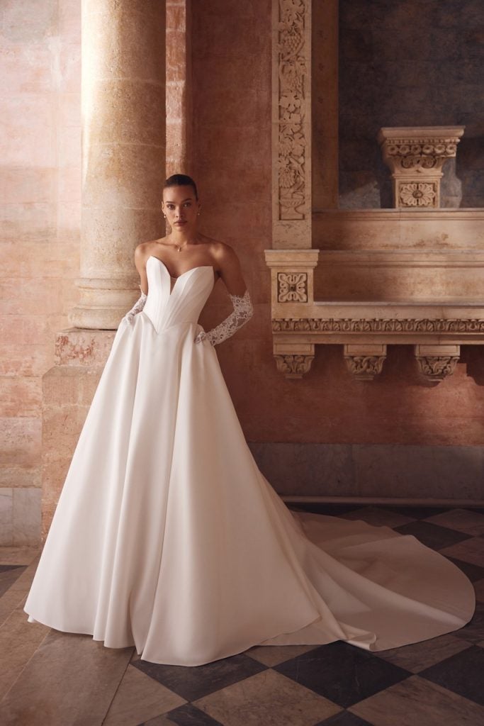 Basque-Waist Gown with Back Detailing | Kleinfeld Bridal