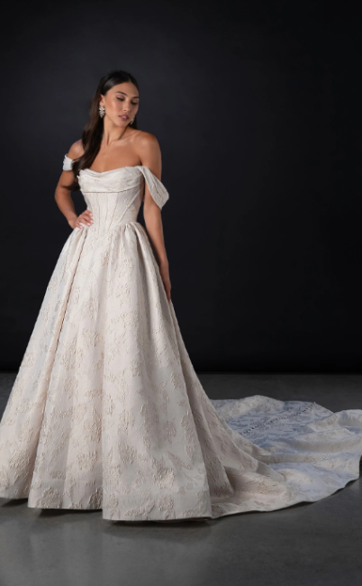 Basque-Waist Jacquard Gown Plus Size | Kleinfeld Bridal