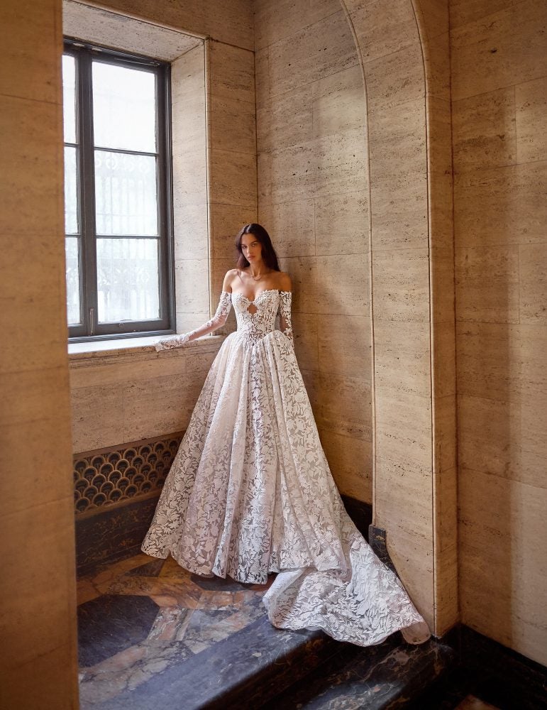 Dramatic Lace Ball Gown With Sleeves | Kleinfeld Bridal