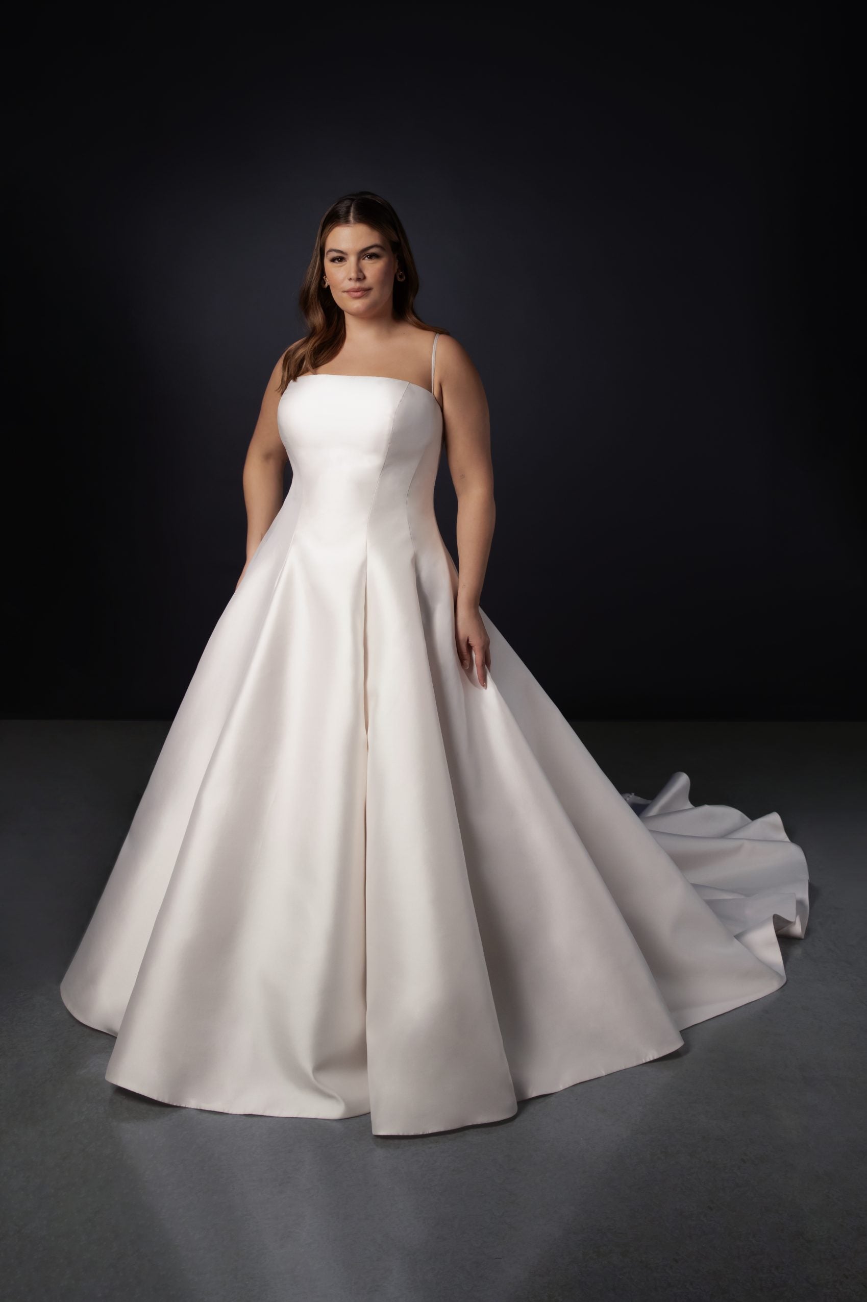 Plus-Size Classic And Elegant Silk A-Line Wedding Dress With Detachable ...