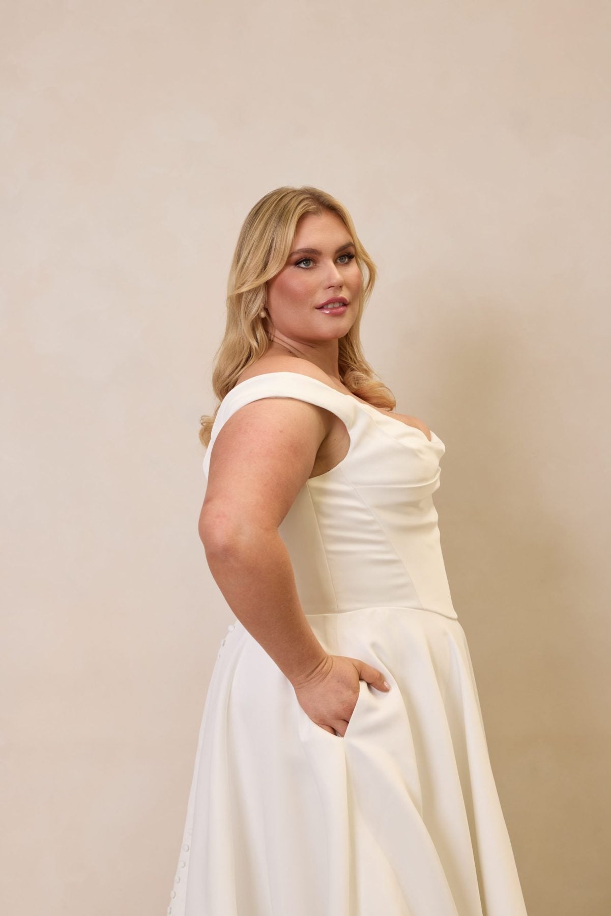 Sophisticated A-Line Wedding Dress With Basque Waist | Kleinfeld Bridal